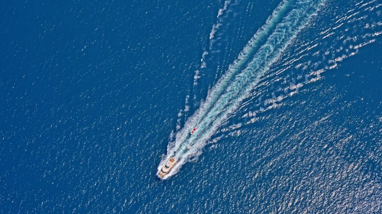 Night swimming in Dubai: You Can Night Swim At 3 Beaches